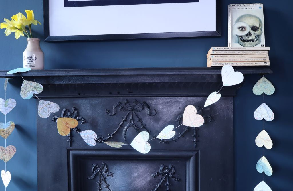 Atlas Map Heart Garland – Bramble & Fox®